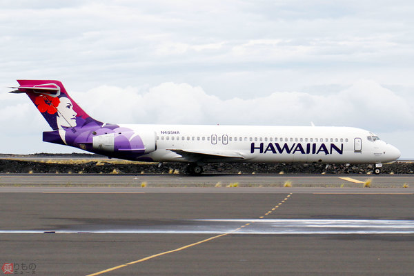 JAL、ハワイで「初日の出フライト」実施 ボーイング717を使用 初のハワイ開催 | 乗りものニュース