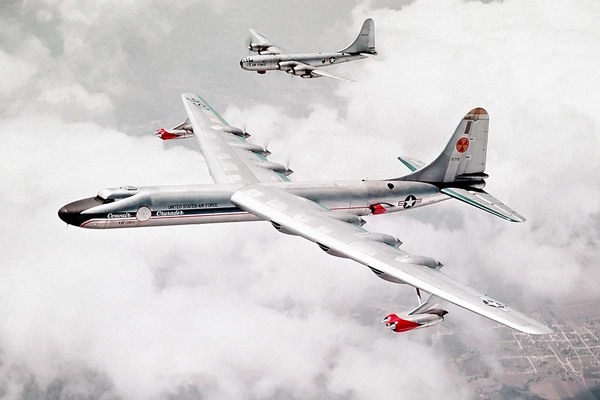 絵空事でなく実在した「原子力飛行機」計画 あまりにも強すぎる強みと案の定のオチ | 乗りものニュース