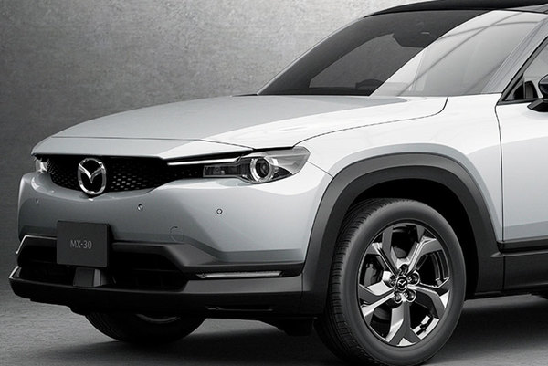 画像ギャラリー | RX-8以来11年ぶり！ ロータリーエンジン搭載車が再生産開始「MX-30 e-SKYACTIV R-EV」マツダ